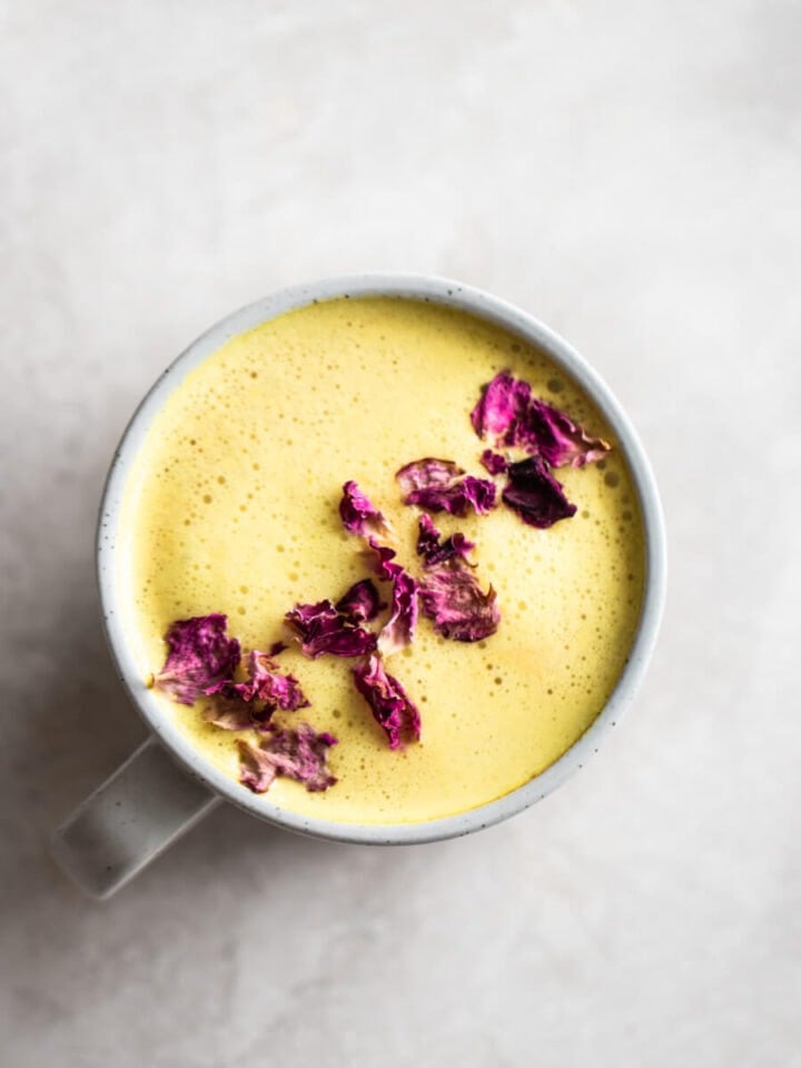 Turmeric Latte (Golden Milk Recipe) - Real and Vibrant