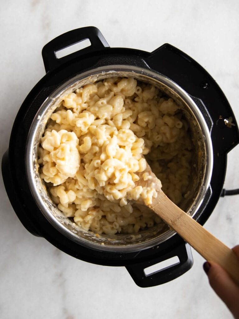 Instant Pot Mac and Cheese Recipe - Real + Vibrant